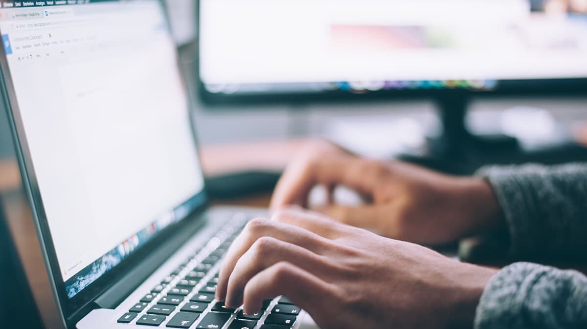 20 Essential Must-Have Software For Your Computer or Laptop